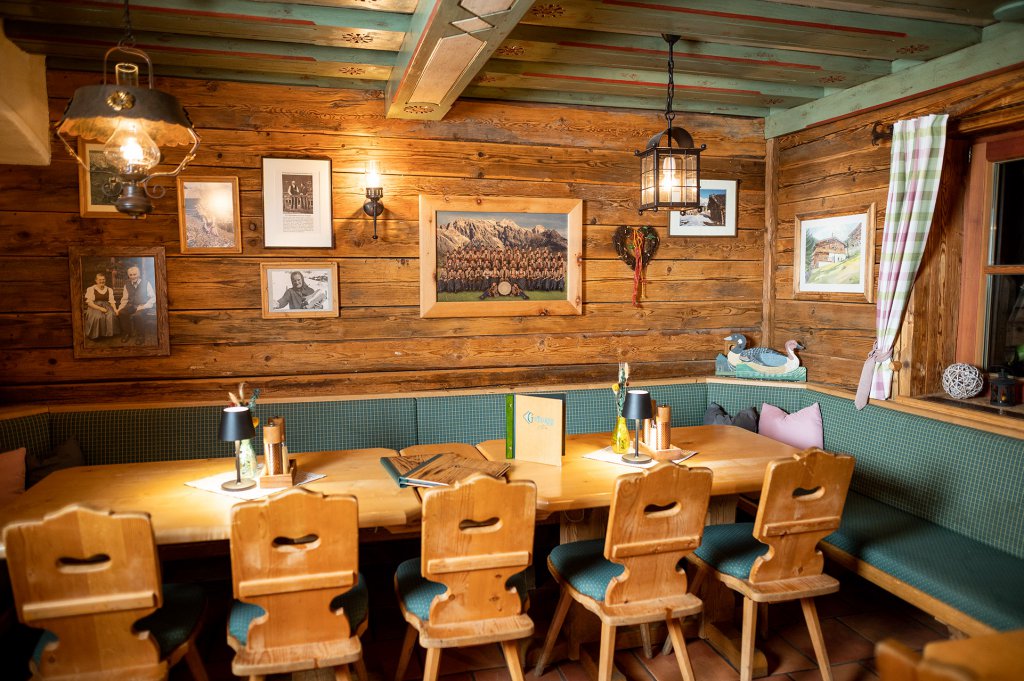 The Almrestaurant - Grünegg Alm und Hochkönig Edelbrennerei