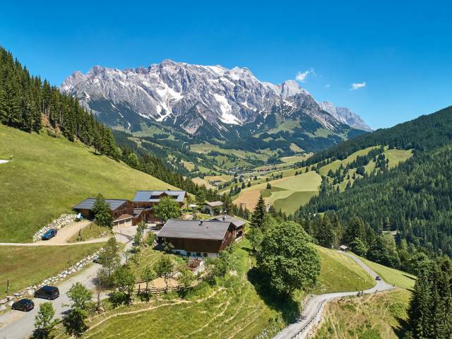 Impressionen aus der Alm - Grünegg Alm und Hochkönig Edelbrennerei